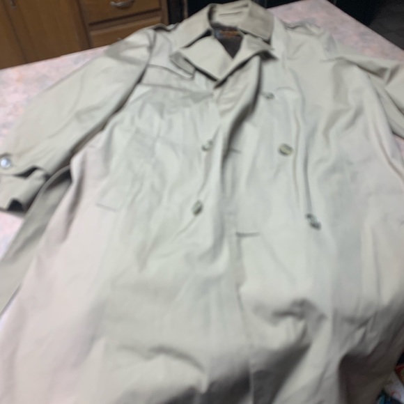 botany 500 | Jackets & Coats | Mens Vintage Beigekhaki Trench Coat ...